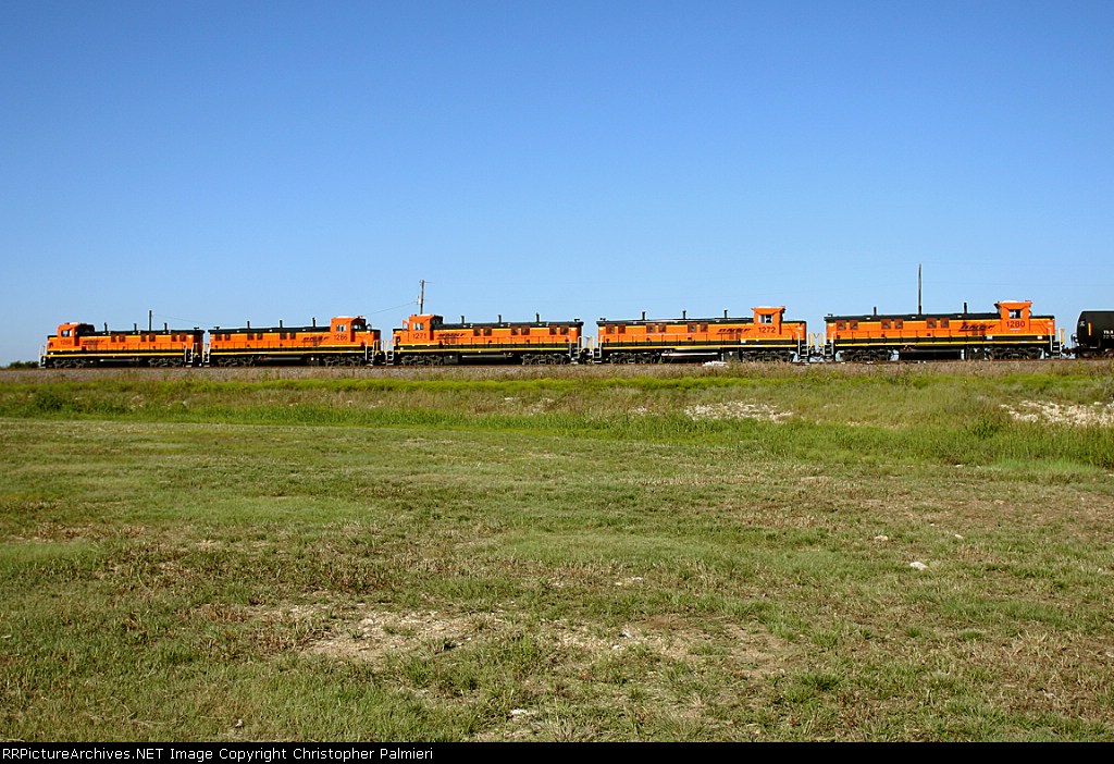 BNSF 1268, 1286, 1271, 1272, and 1280
